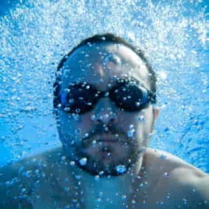 Is Swimming Without Goggles Bad? (Here's what to know) - Chase the Water