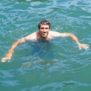 If We Are Naturally Buoyant, How Can People Drown? - Chase the Water