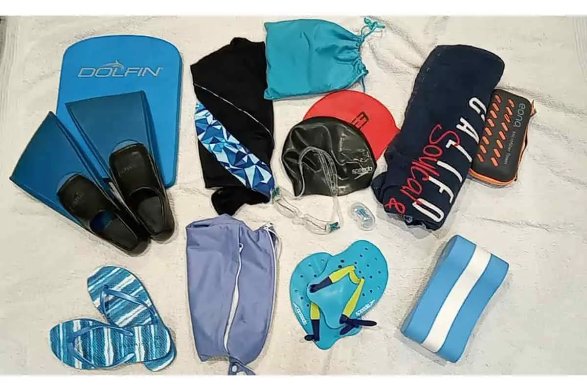What Do Olympic Swimmers Carry In Their Swim Bag? - Chase the Water
